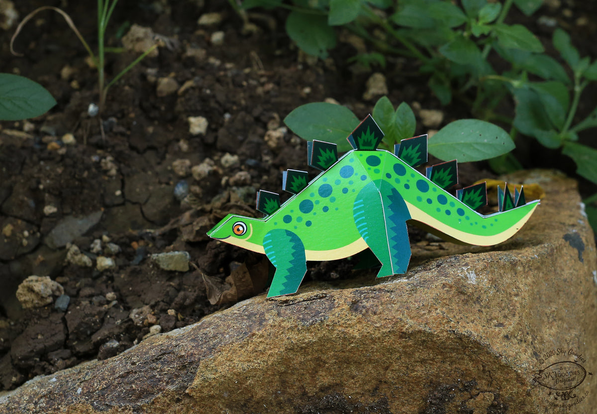 Mini Stegosaurus DIY Dinosaur Paper Craft Kit – Sky Goodies